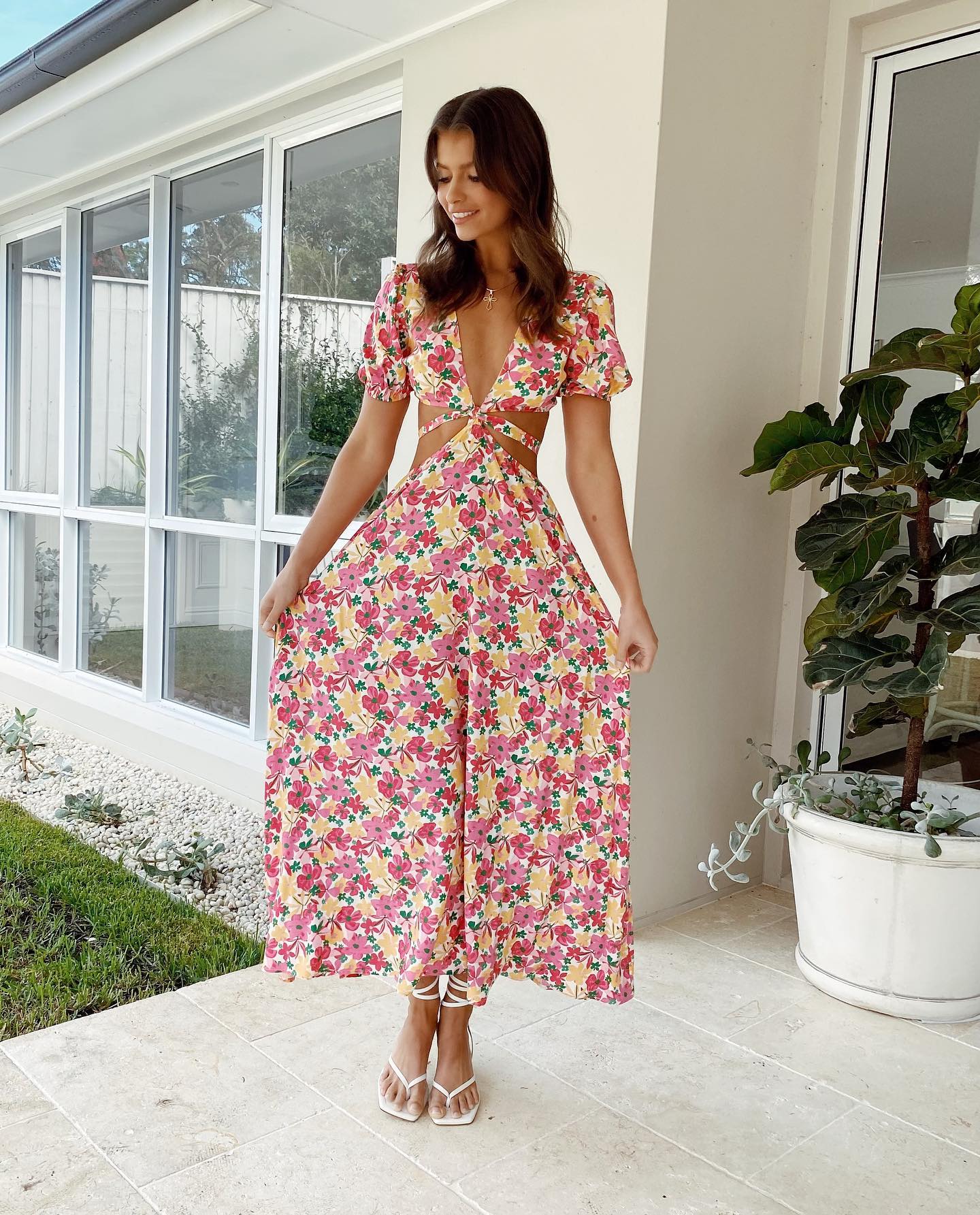 Emily Floral Midi Dress – Stelly